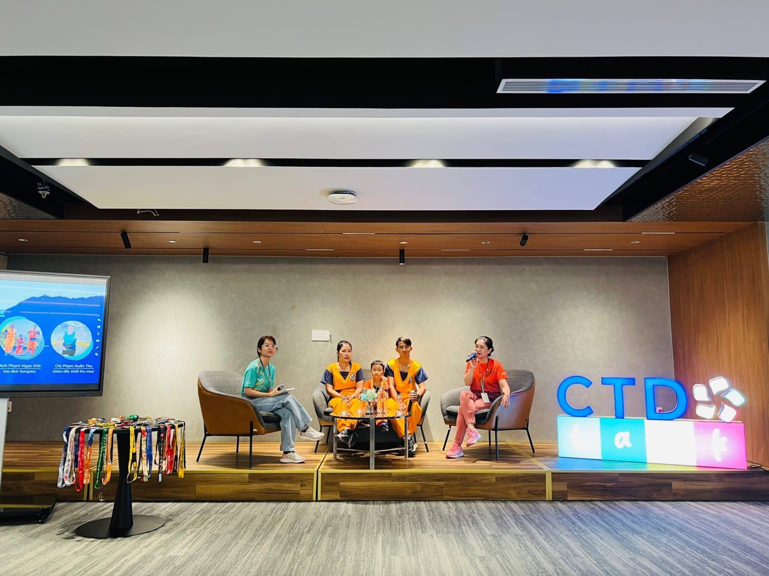 CTD TALK số 05 | Run your own race - COTECCONS